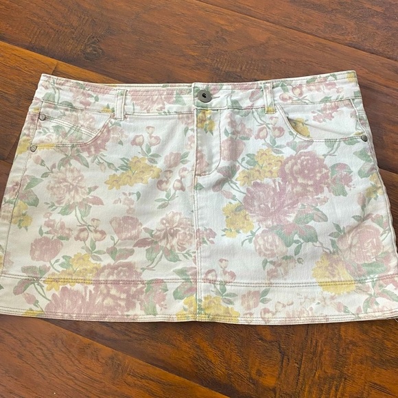 lola | Dresses | Lola Floral Mini Skirt Pastel Colors | Poshmark